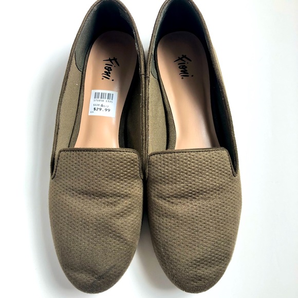 FIONI Clothing | Shoes | Fioni Green Flats | Poshmark